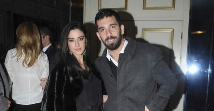 Arda Turan Aslıhan Doğan Aşkı Devam Ediyor